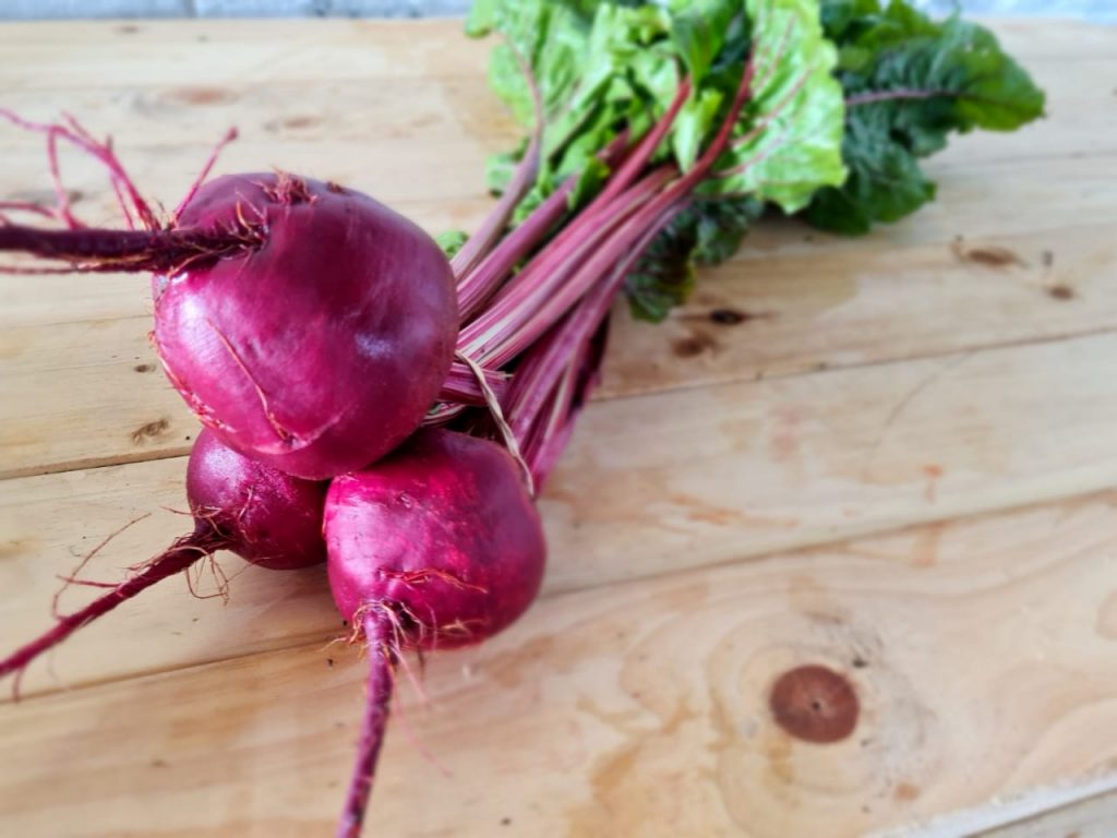 Beetroot – Bunch – Favour Farm